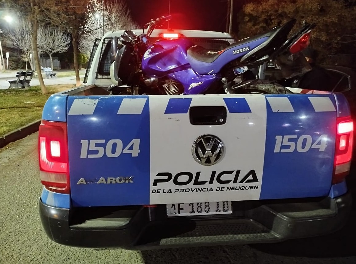 Se dio a la fuga en una moto por la Ruta 7 y lo demoraron cuando la ...